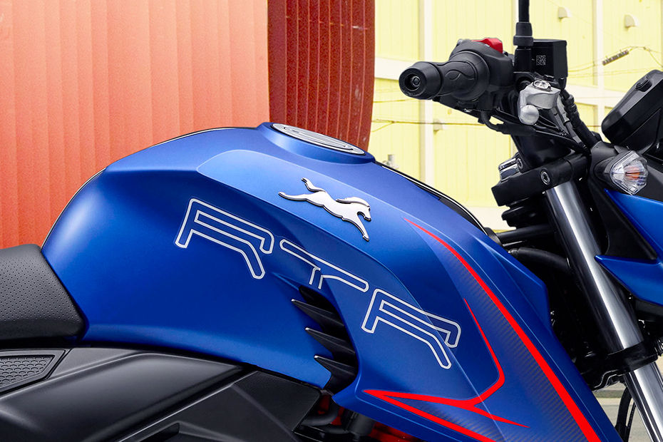 TVS Apache RTR 200 4V - Raahi MotoCorp - Largest Two Wheeler Showroom ...